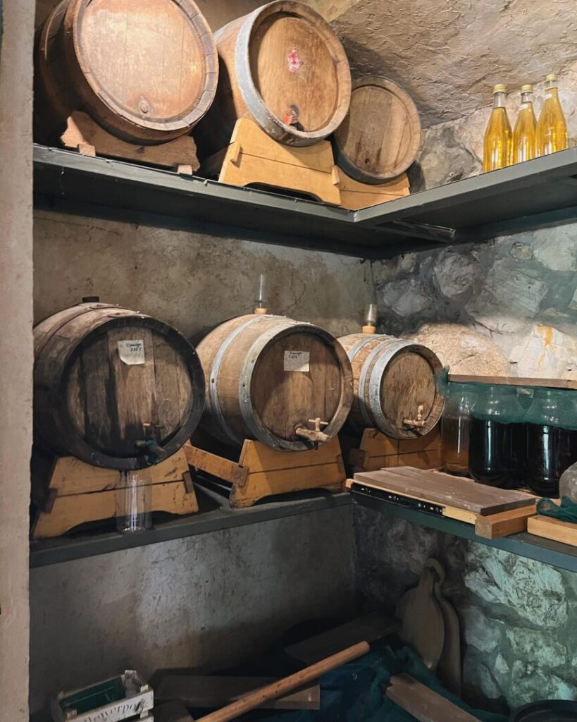 Gloria - Lebanon Tourism Guide