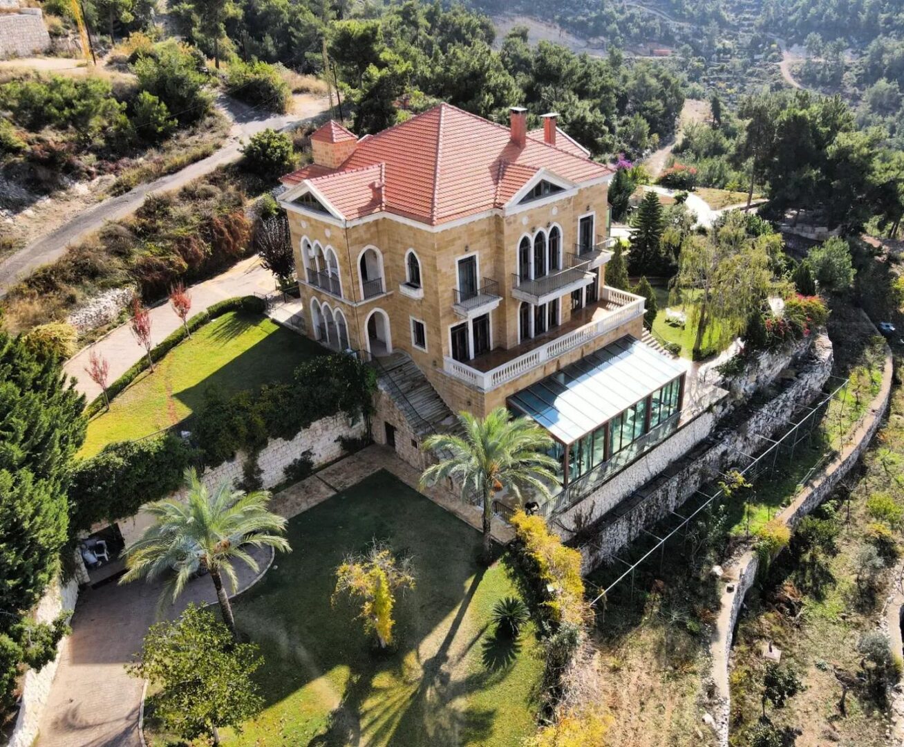 Hidden Rooms - Lebanon Tourism Guide